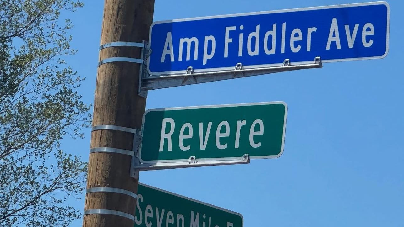 Honoring a legend: Detroit celebrates Amp Fiddler Day with street ...