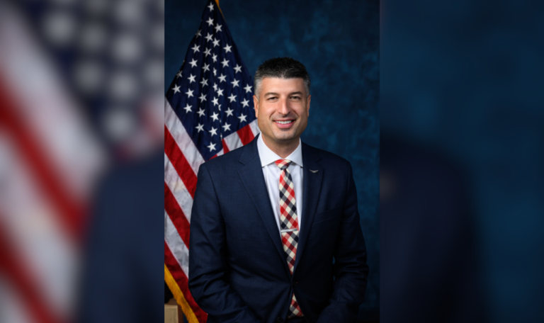 The Metro: Congressman Tom Barrett works with White House to release ...